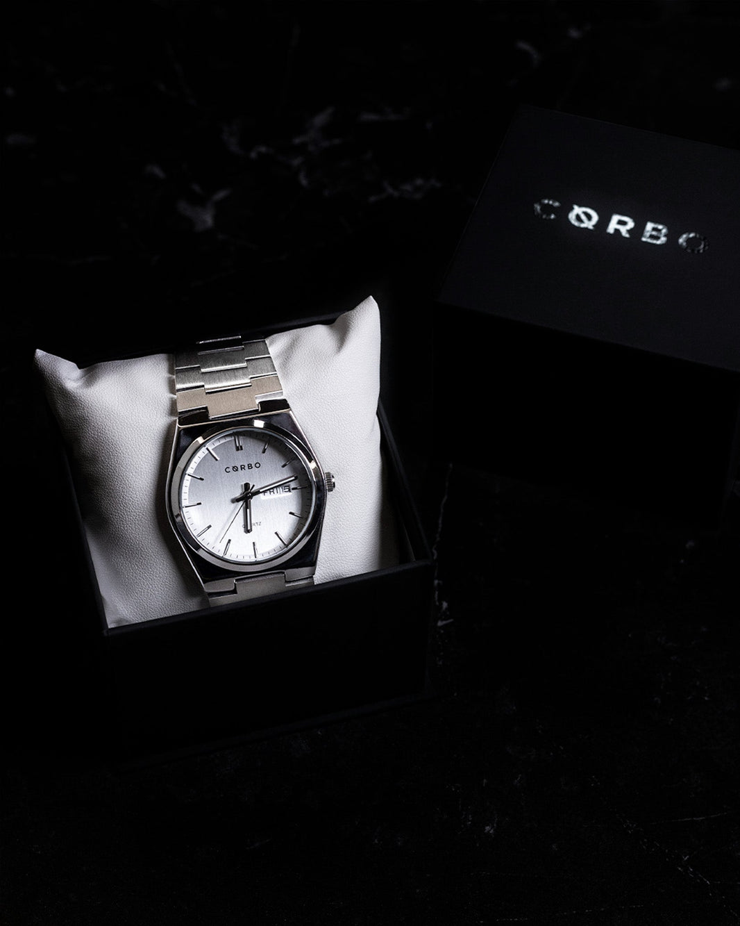 Corbo: Exklusive Fashion, Accessoires, Brillen & Uhren – Corbo Apparel GmbH